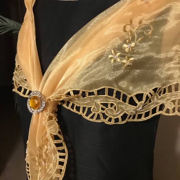 Tops | Matt Gold Embroidered Filipiniana Alampaypanuelo Maria Clara ...